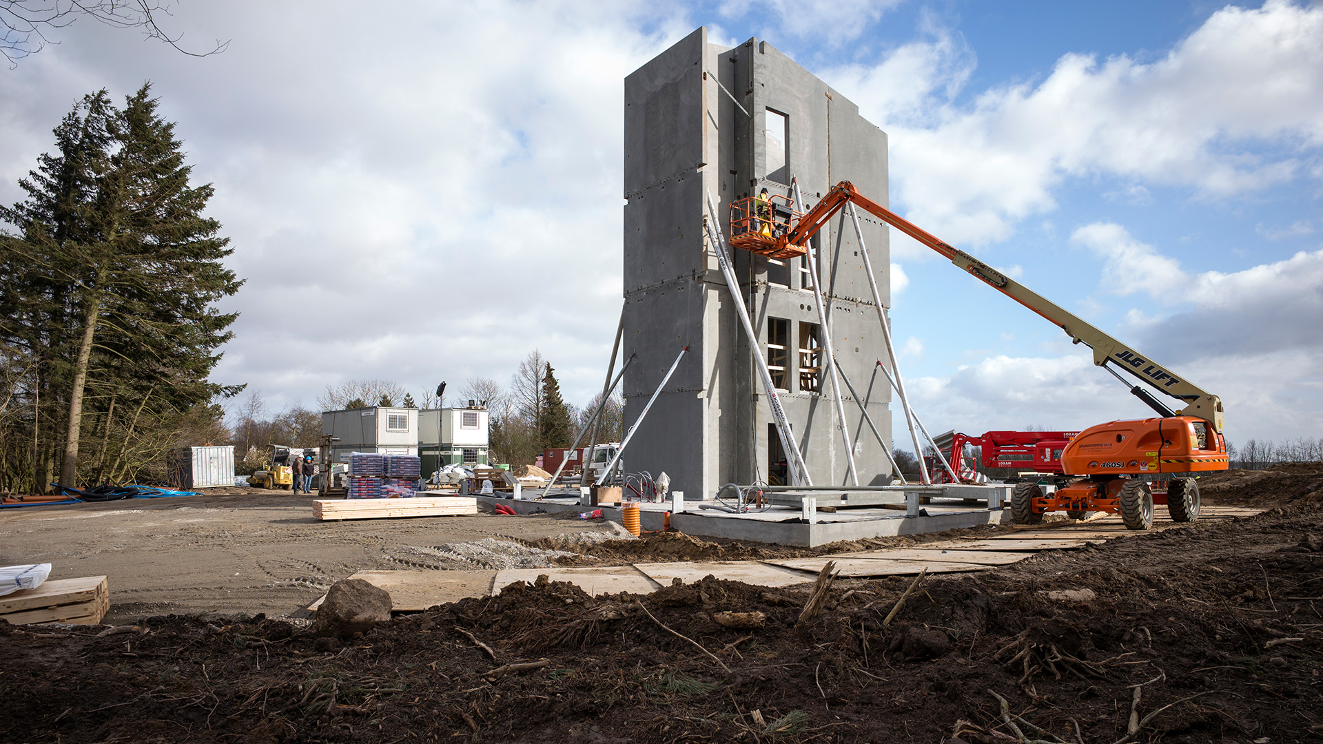 The future of wood construction is hybrid